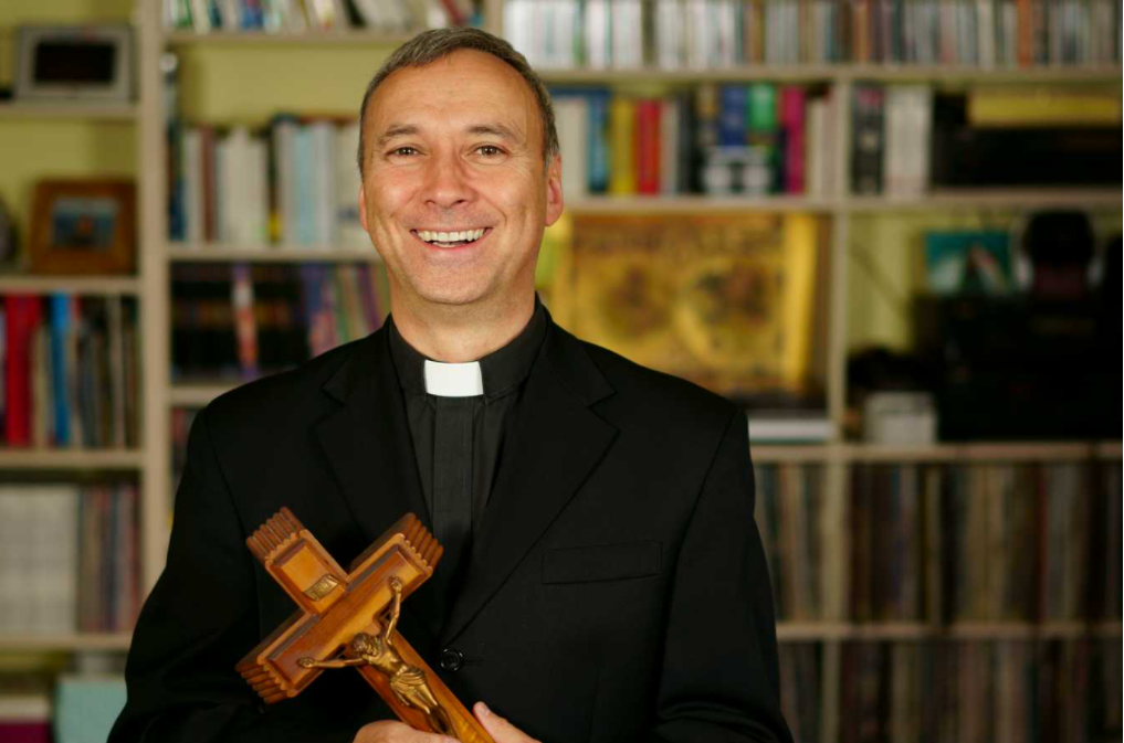 20 Church Bulletin Quotes for Every Occasion