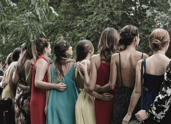 18 Essential Prom Survey Questions (Free Template Included)