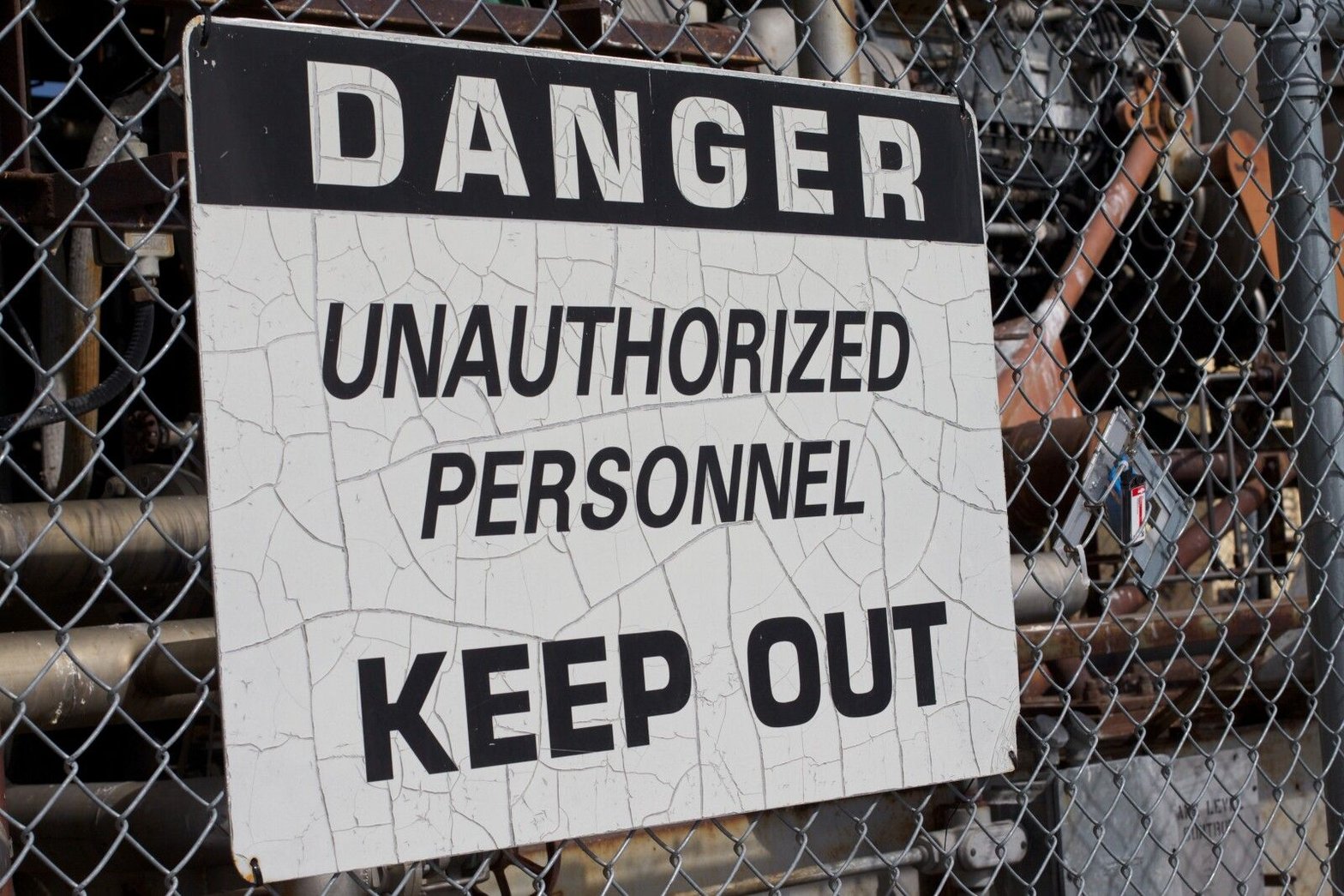 13 Ways to Handle Controlling Church Members That Work | Vanco