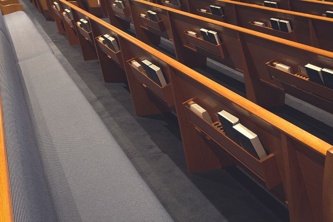 26 Church Welcome Ideas to Turn Visitors Into Members